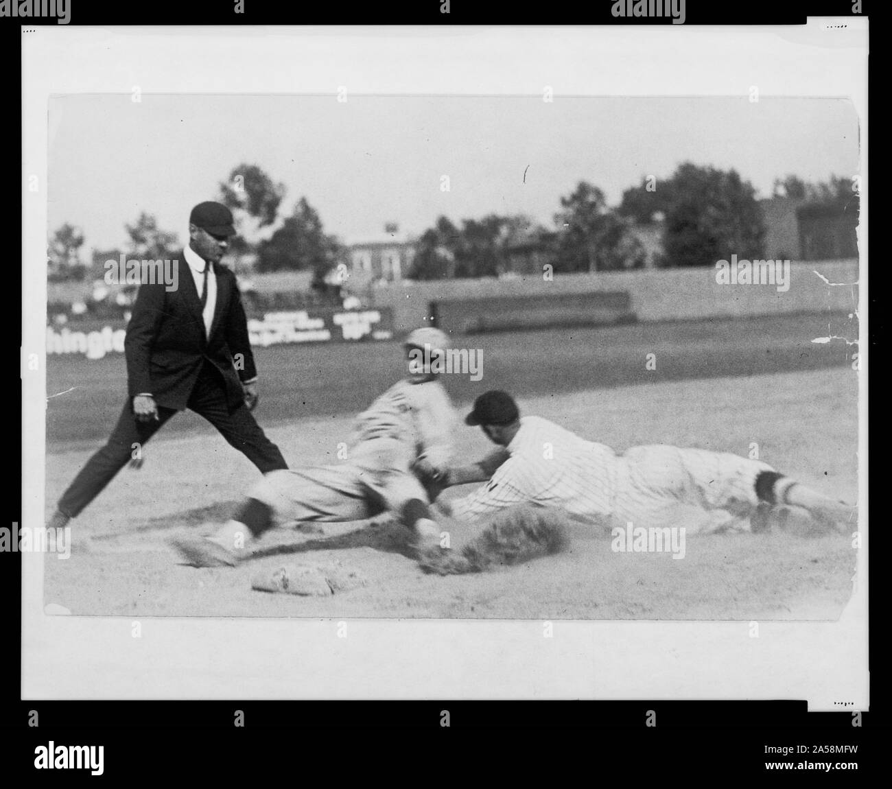 Sliding into base hi-res stock photography and images - Alamy