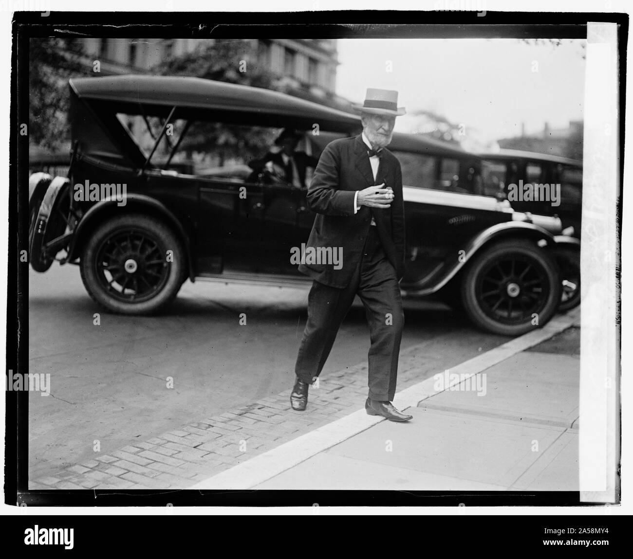 Uncle joe hi-res stock photography and images - Alamy