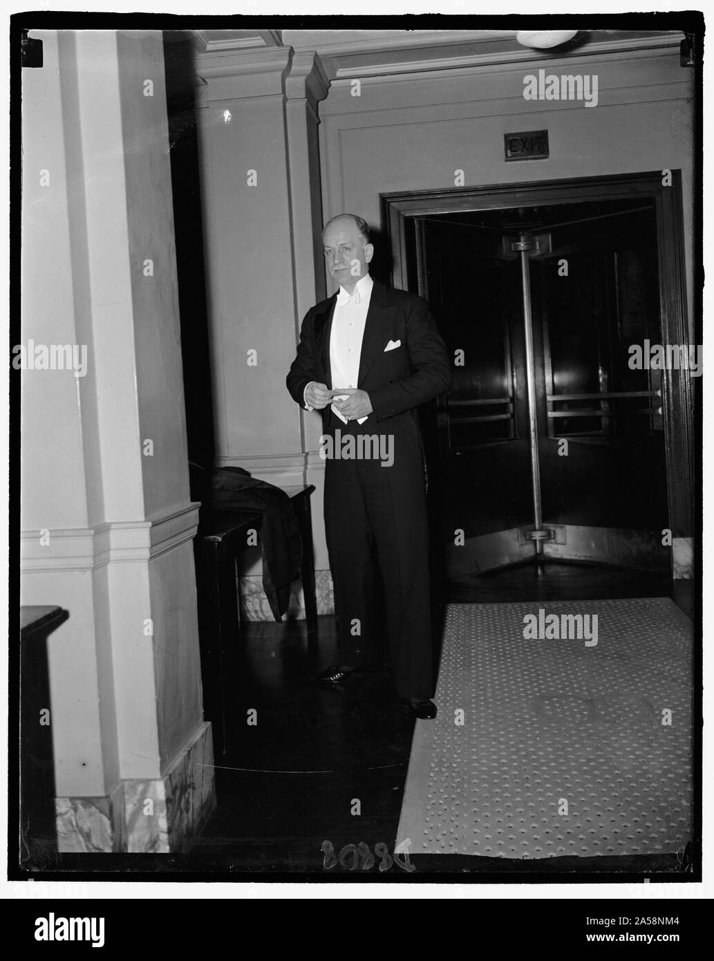 Welles sumner Black and White Stock Photos & Images - Alamy