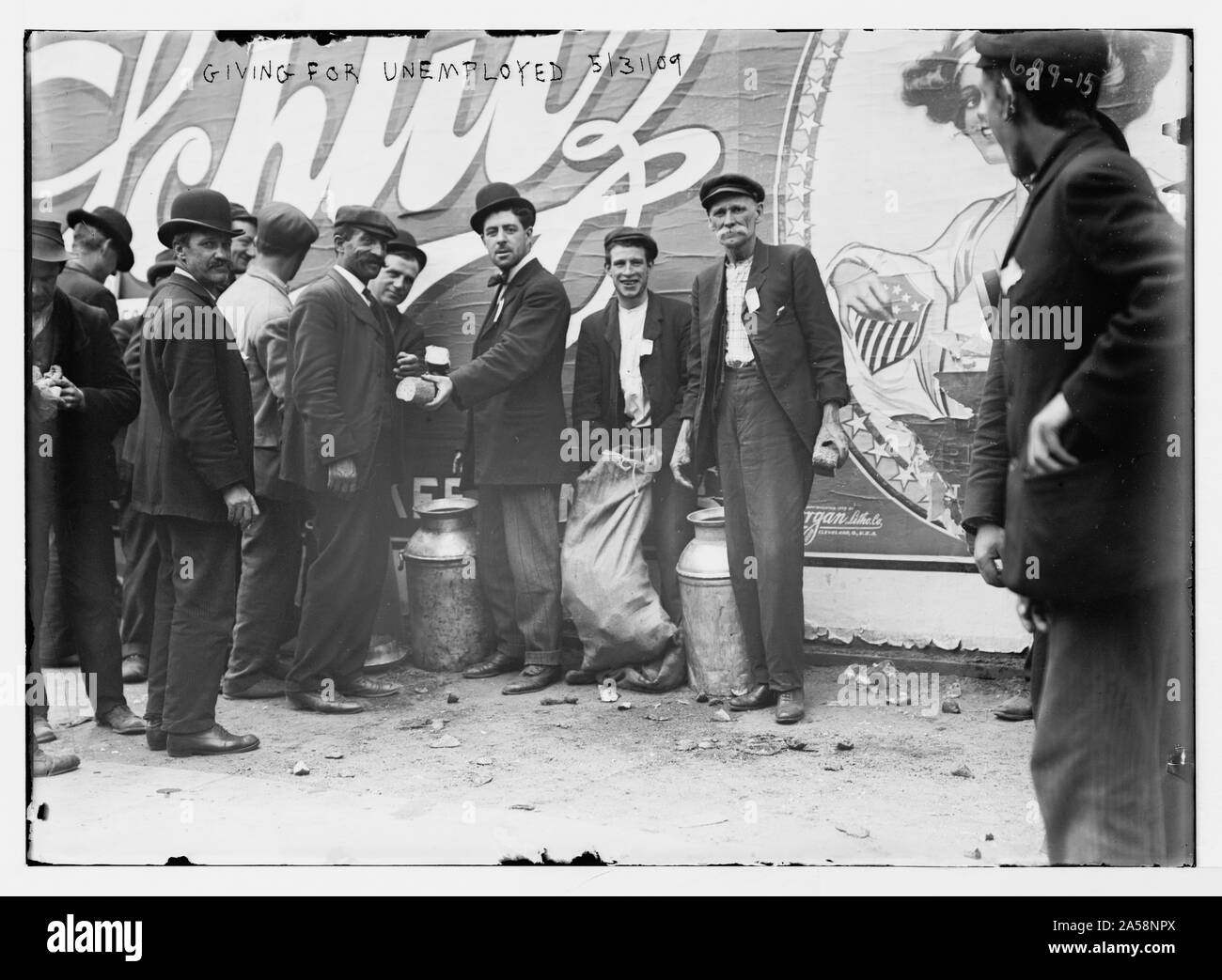 Receiving rations hi-res stock photography and images - Alamy