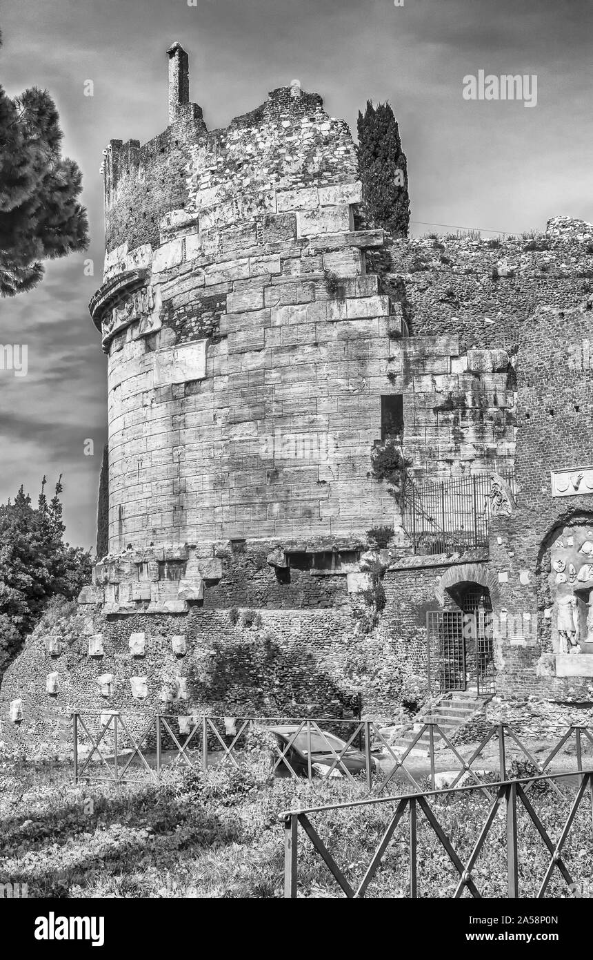 Metella Black and White Stock Photos & Images - Alamy