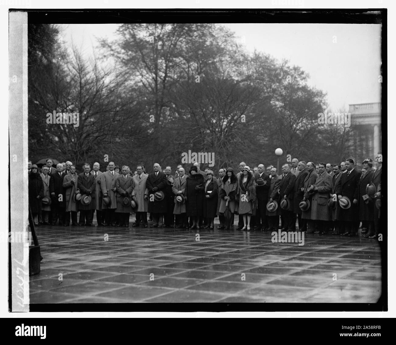 Group of people portrait Black and White Stock Photos & Images - Alamy