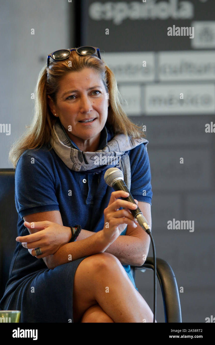 The Spanish dancer and choreographer Sara Baras announces her tour of ...