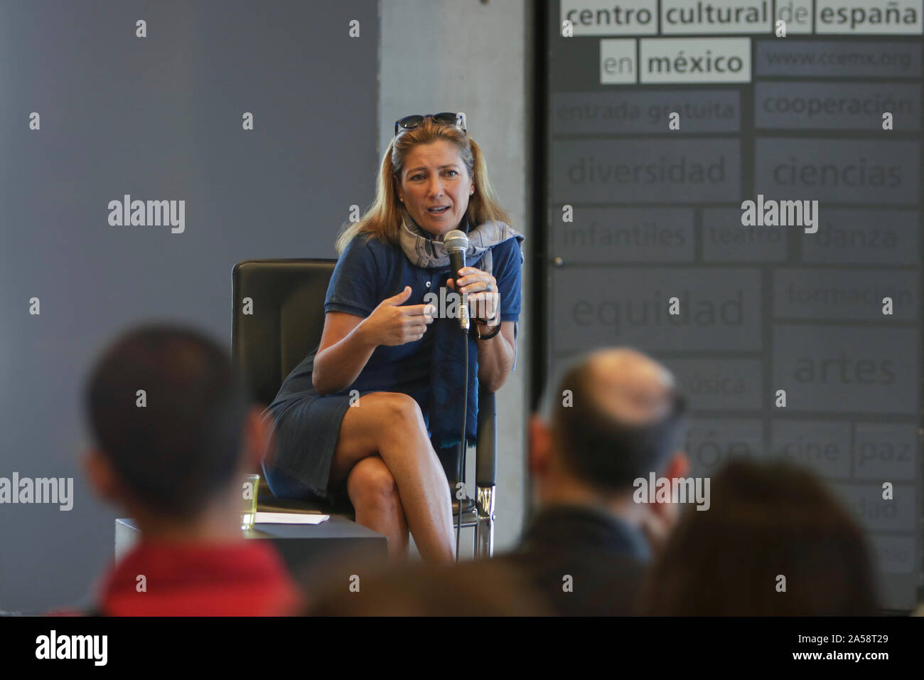 The Spanish dancer and choreographer Sara Baras announces her tour of ...