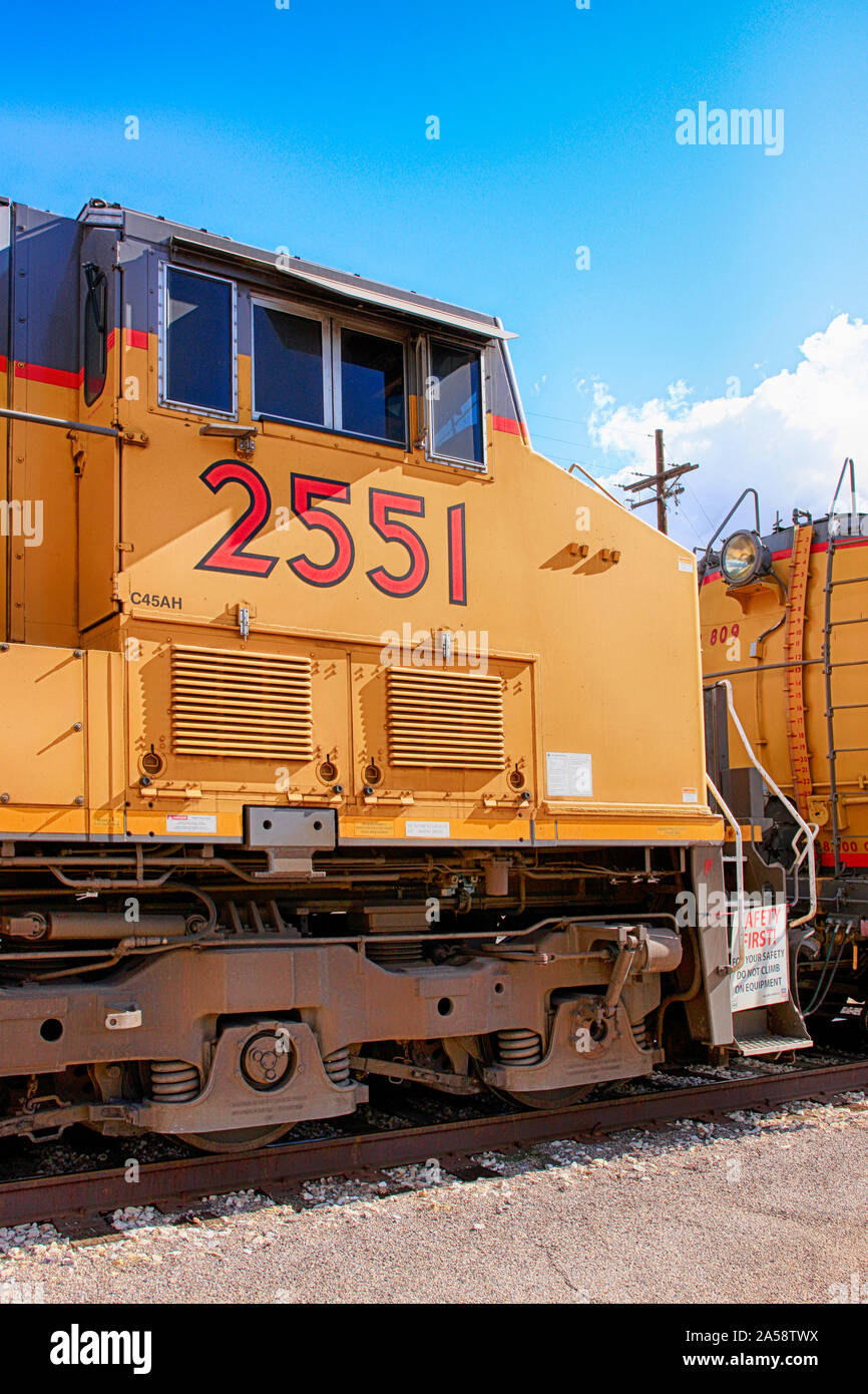 Modern diesel locomotive hi-res stock photography and images - Alamy