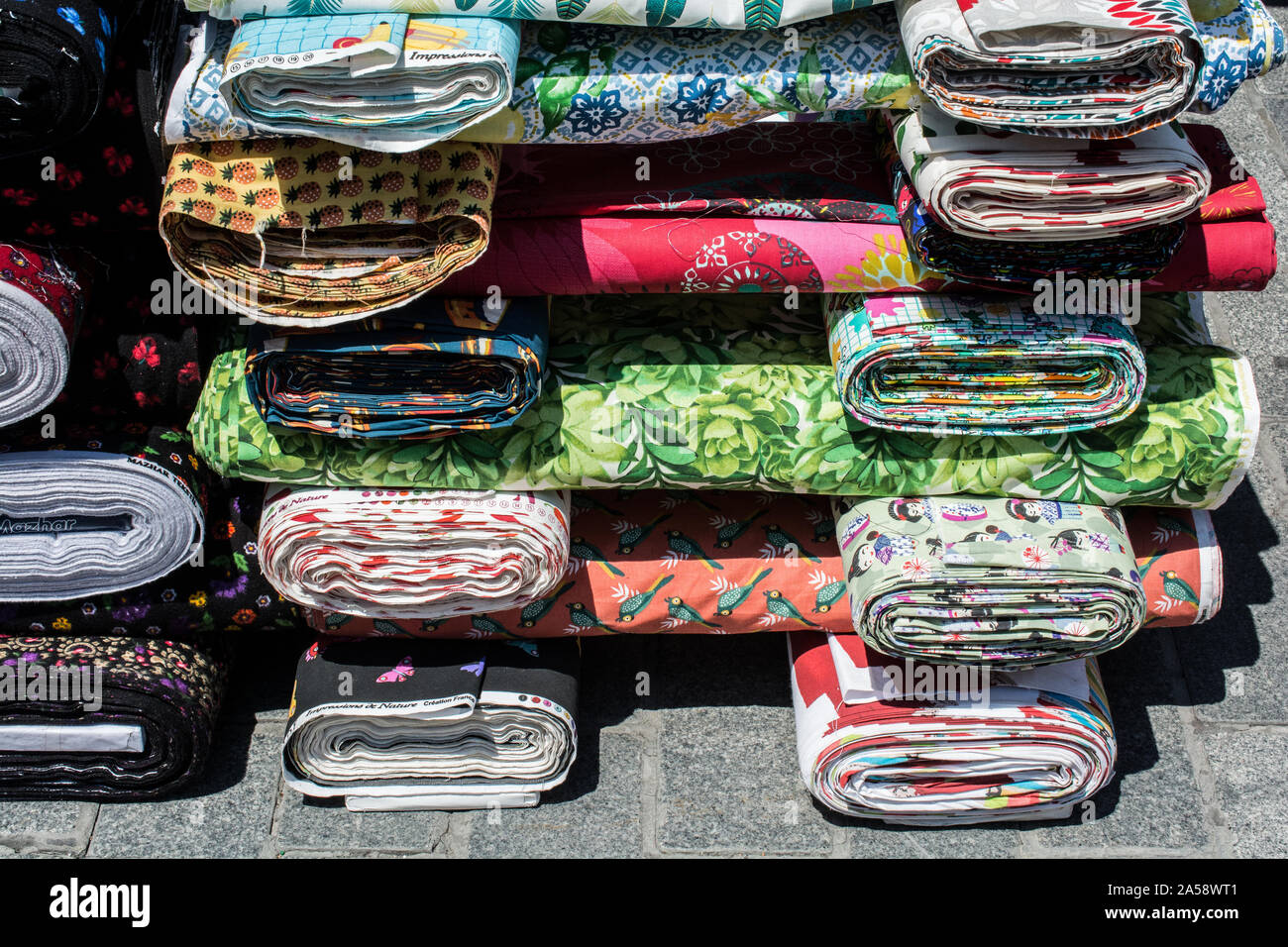 Type of fabrics hi-res stock photography and images - Alamy