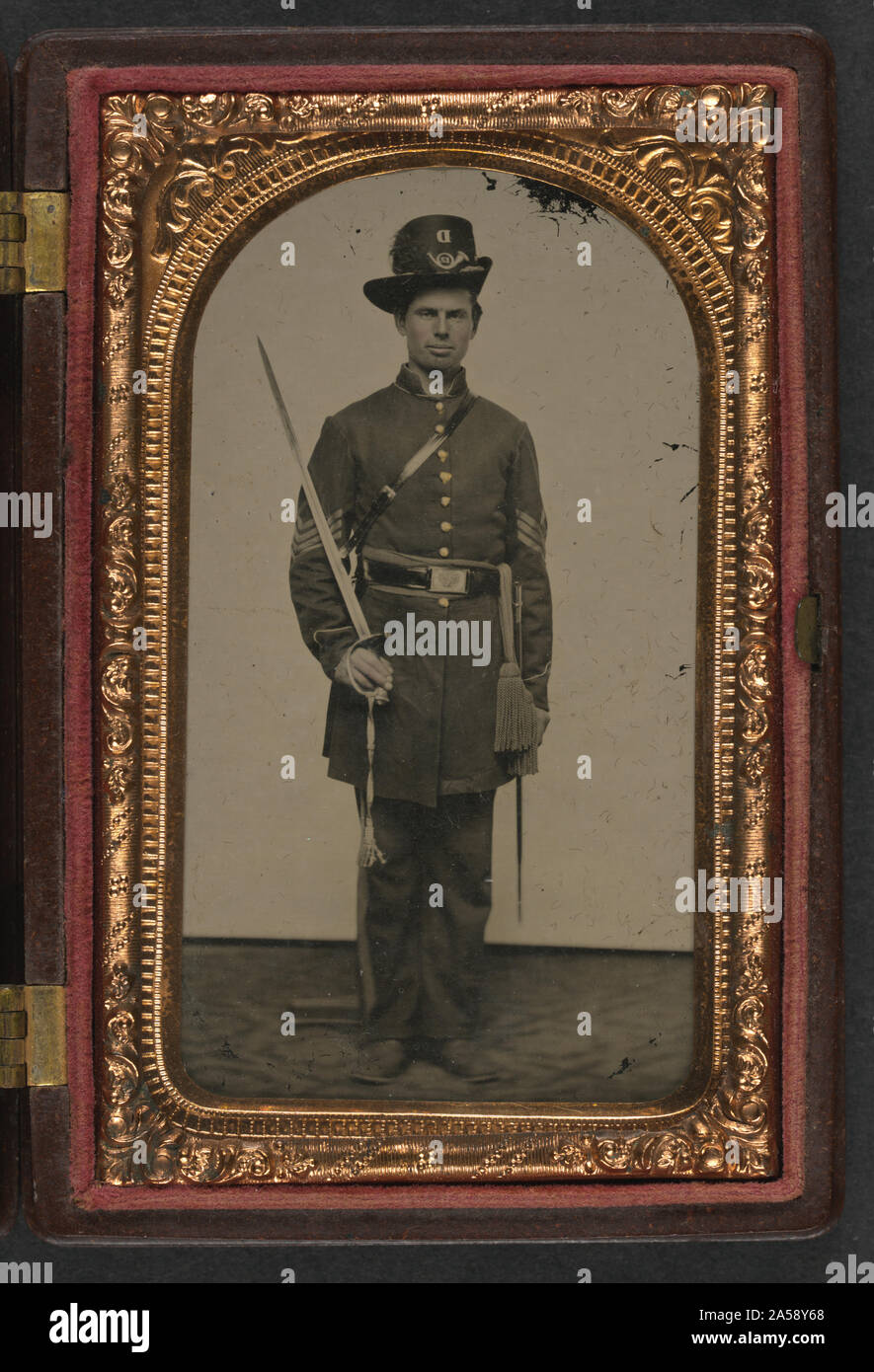 Unidentified soldier in Union sergeant's uniform with Hardee hat and ...