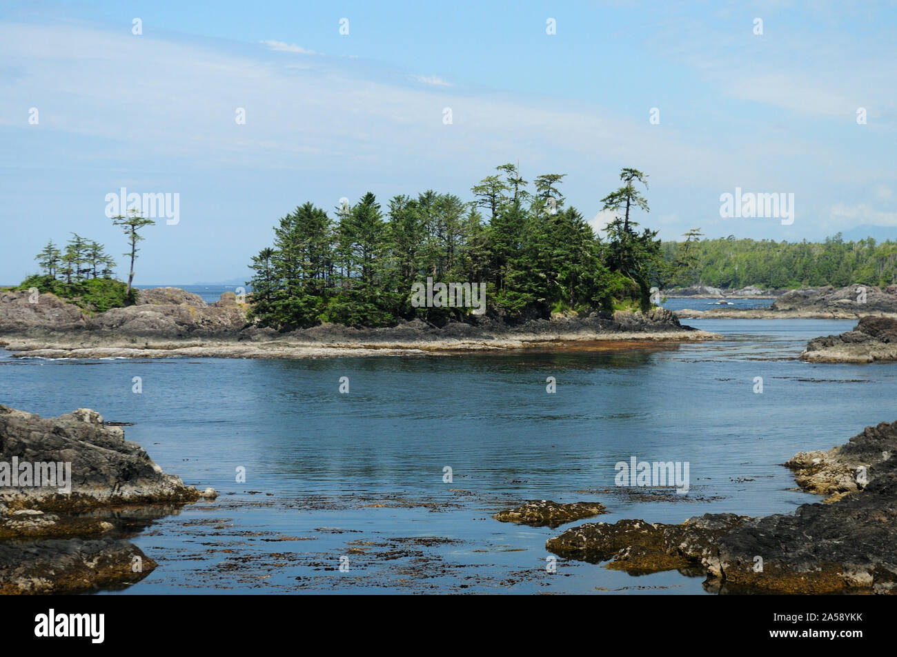 Ucluelet lighthouse loop hi-res stock photography and images - Alamy