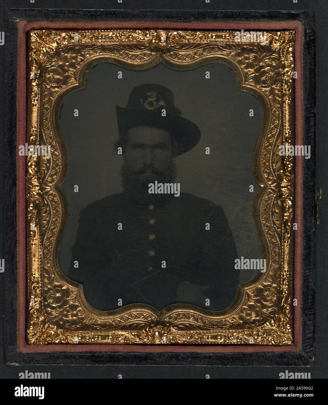 Unidentified soldier in Union uniform with Company E Infantry Hardee ...