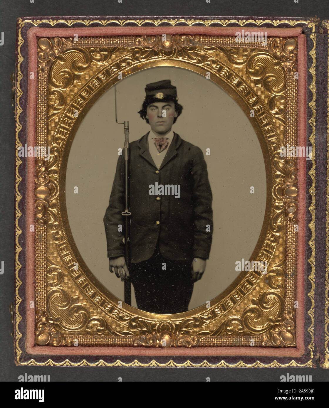 Unidentified soldier in Union uniform with bayoneted musket Stock Photo ...