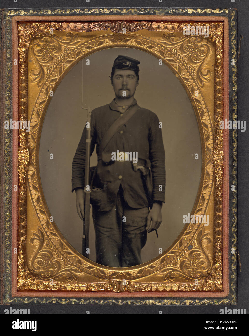 Bayonet cap hi-res stock photography and images - Alamy