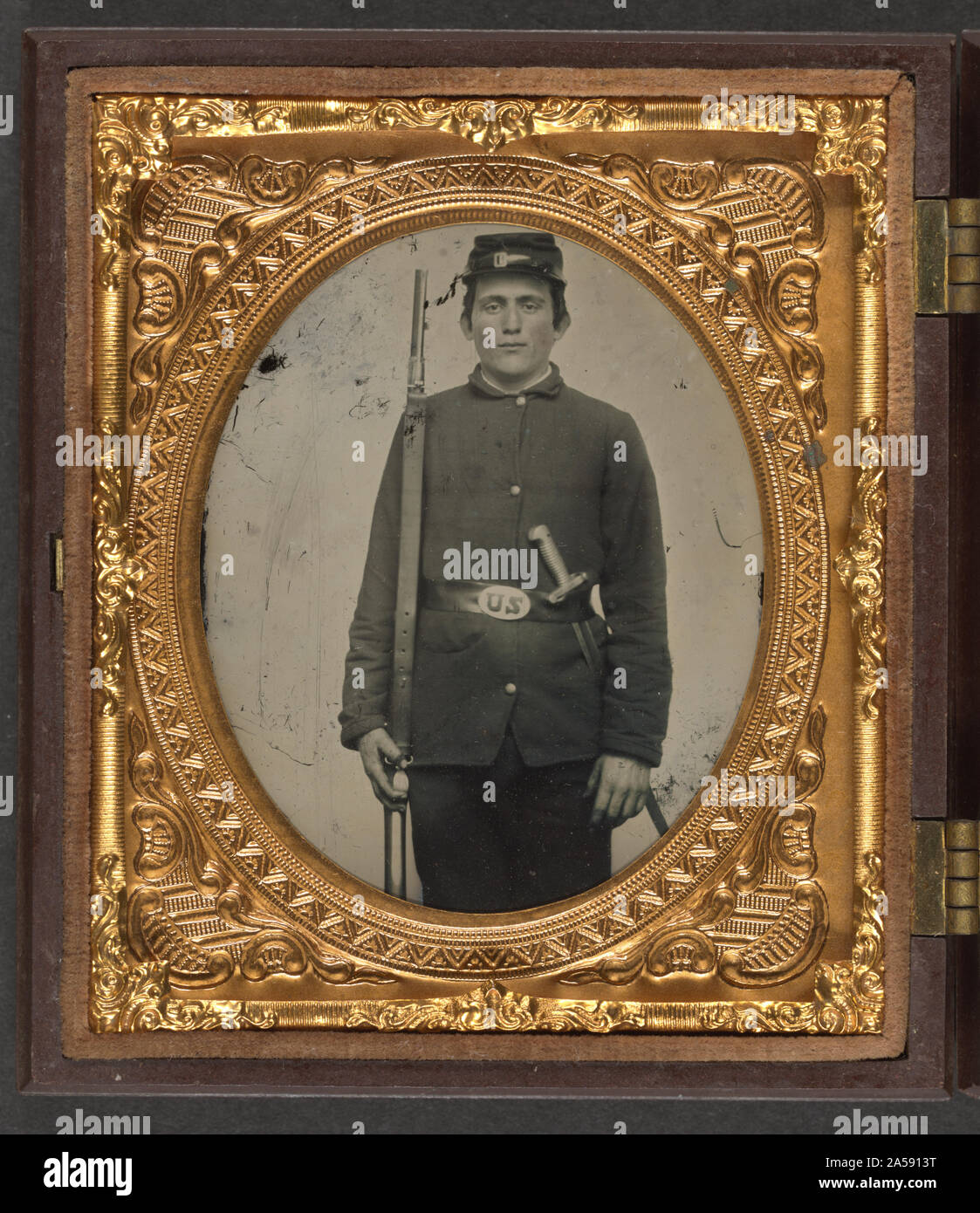 Unidentified soldier in Union uniform with musket and sword Stock Photo ...