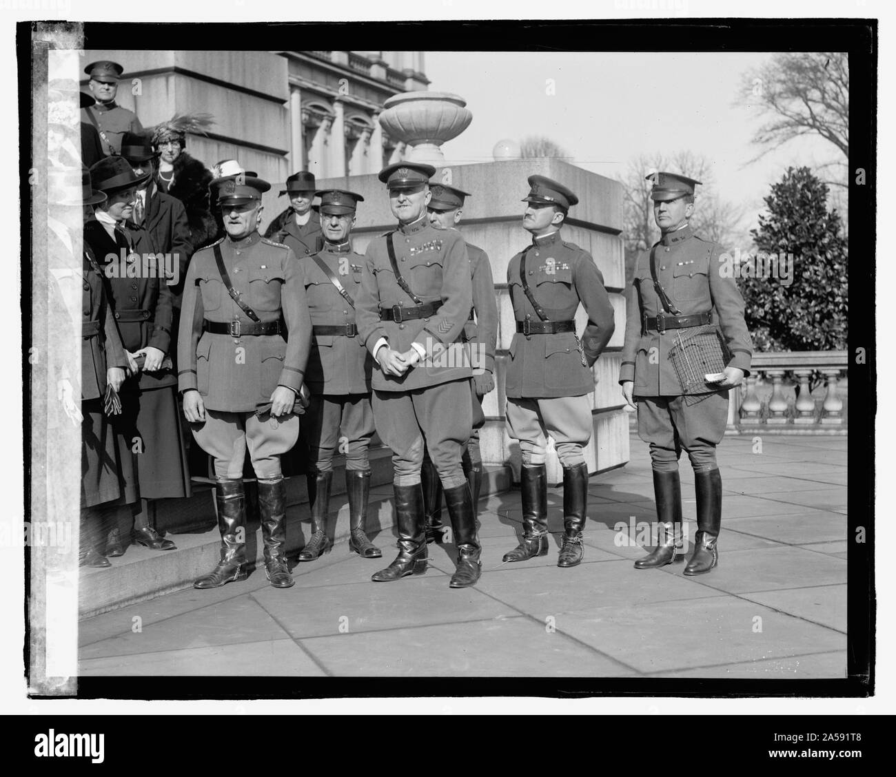 Unidentified uniformed men, ceremony on steps Stock Photo - Alamy