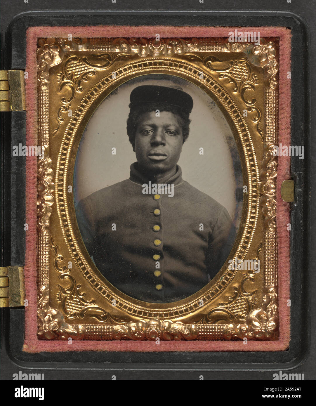 African american union soldier hi-res stock photography and images - Alamy