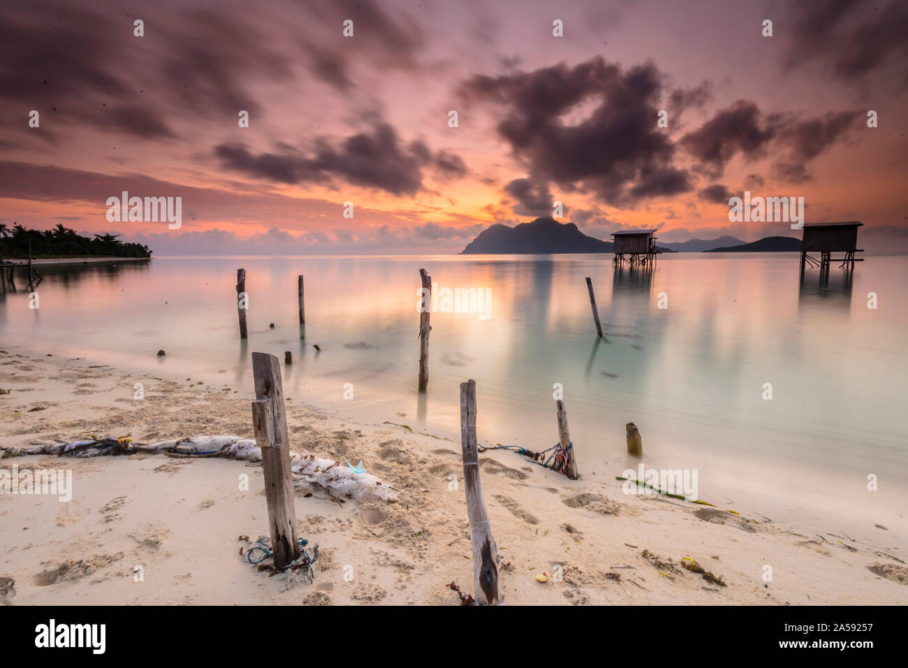 Village of the sea gypsy people in sabah Stock Photo - Alamy