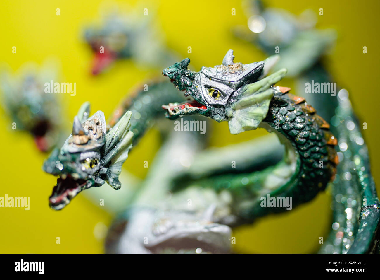 Five headed dragon hi-res stock photography and images - Alamy