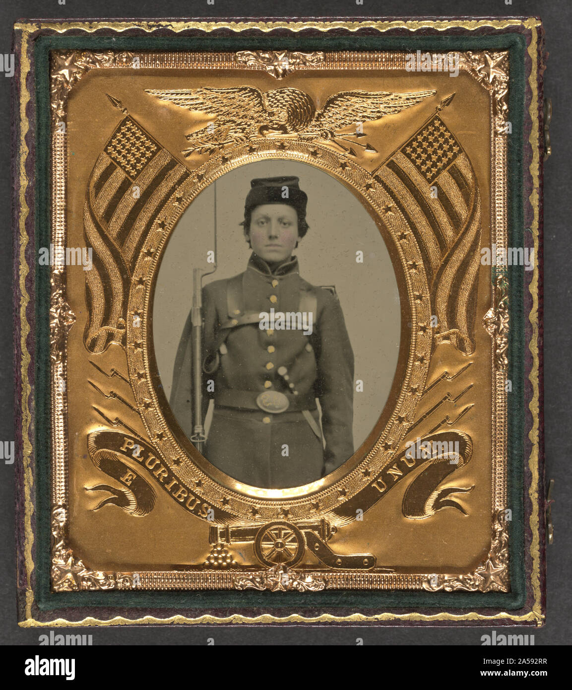 Unidentified young soldier in Union uniform with bayoneted musket ...