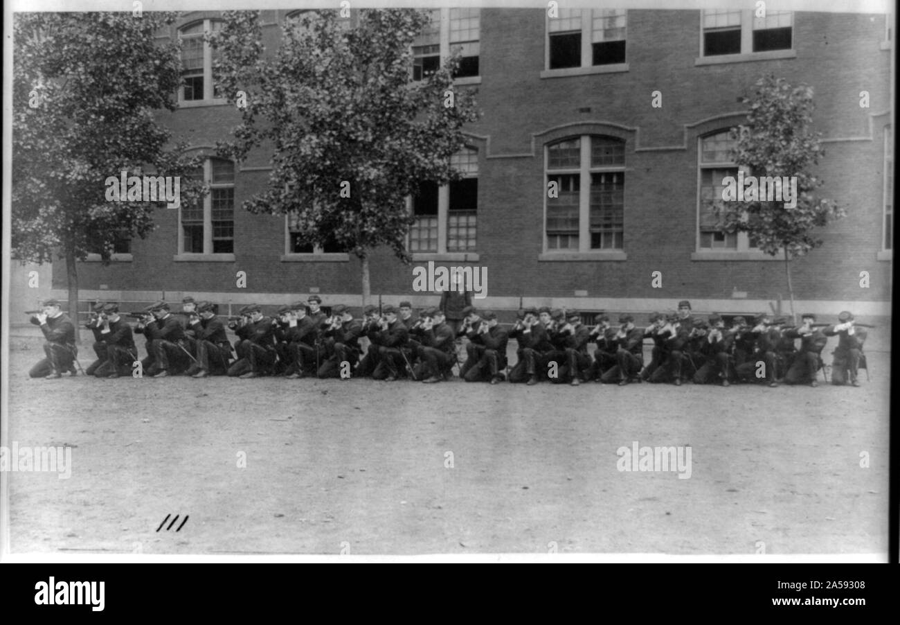 Cadets students military school hi-res stock photography and images - Alamy