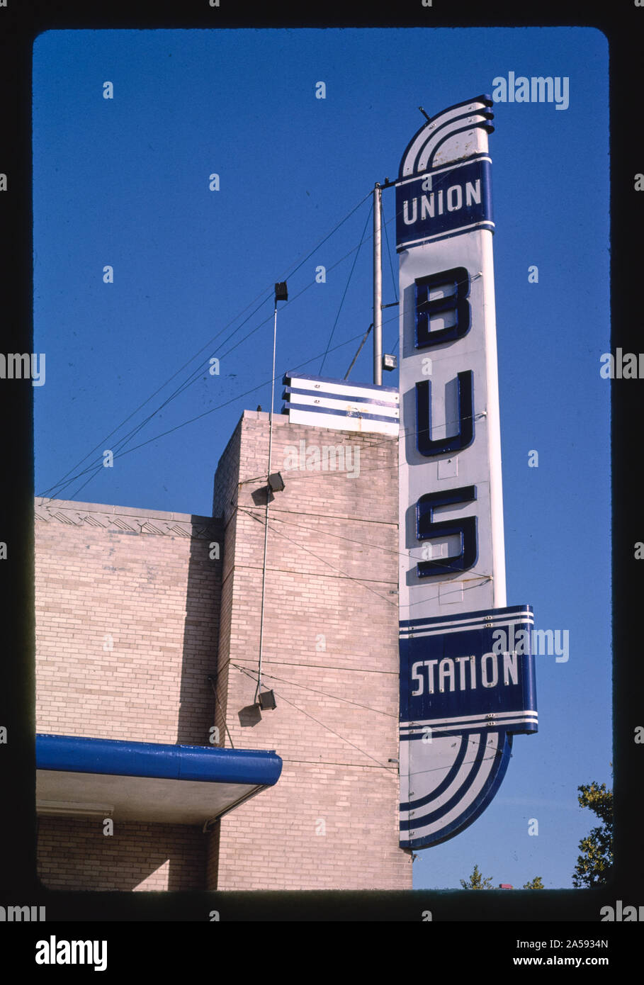 Union Bus Station sign, Walker and Sheridan Streets, Oklahoma City ...