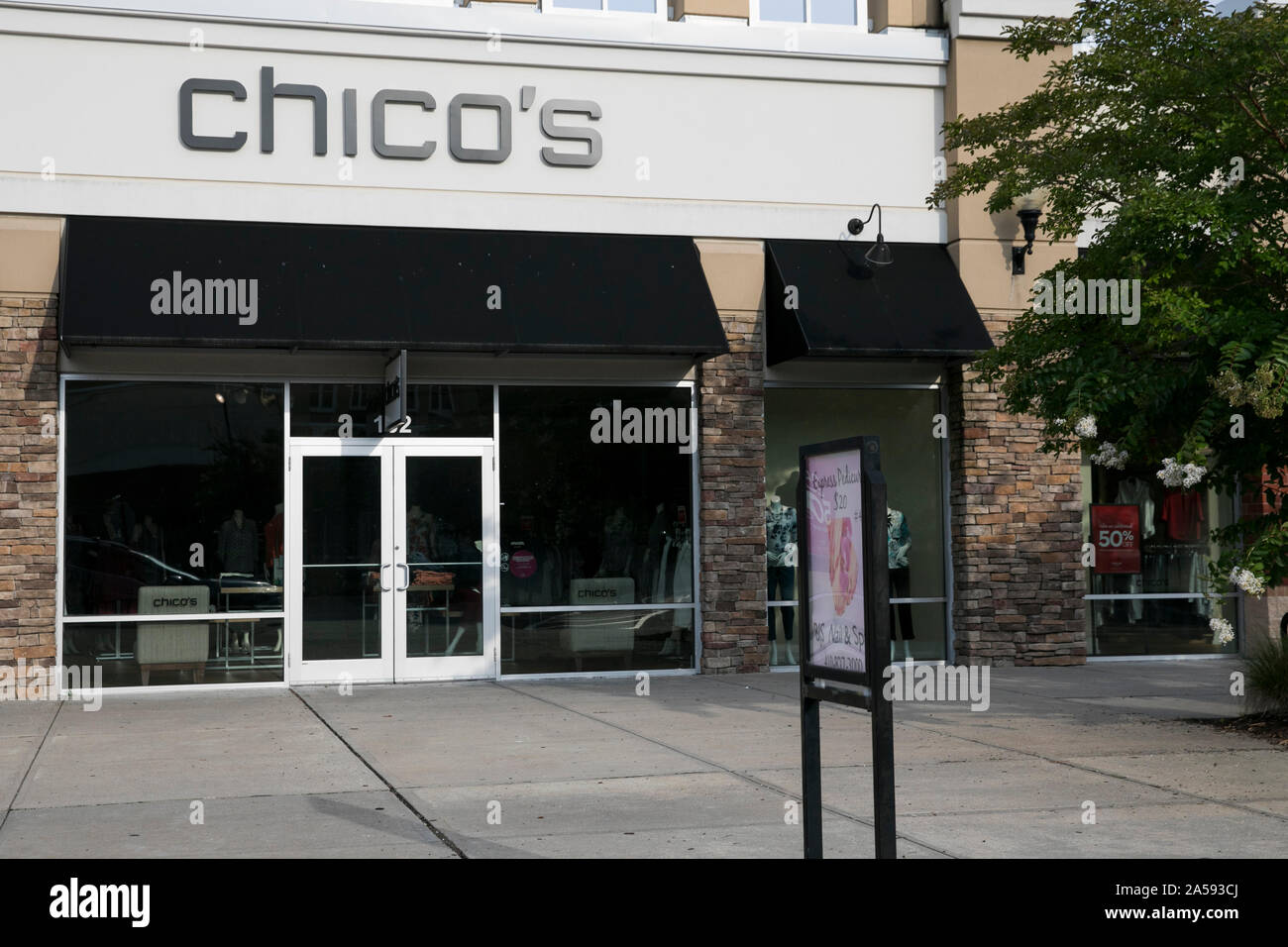 Chico's Store High Resolution Stock Photography and Images - Alamy
