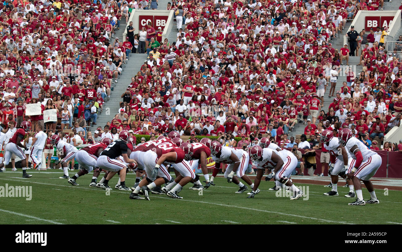 Alabama football hi-res stock photography and images - Alamy