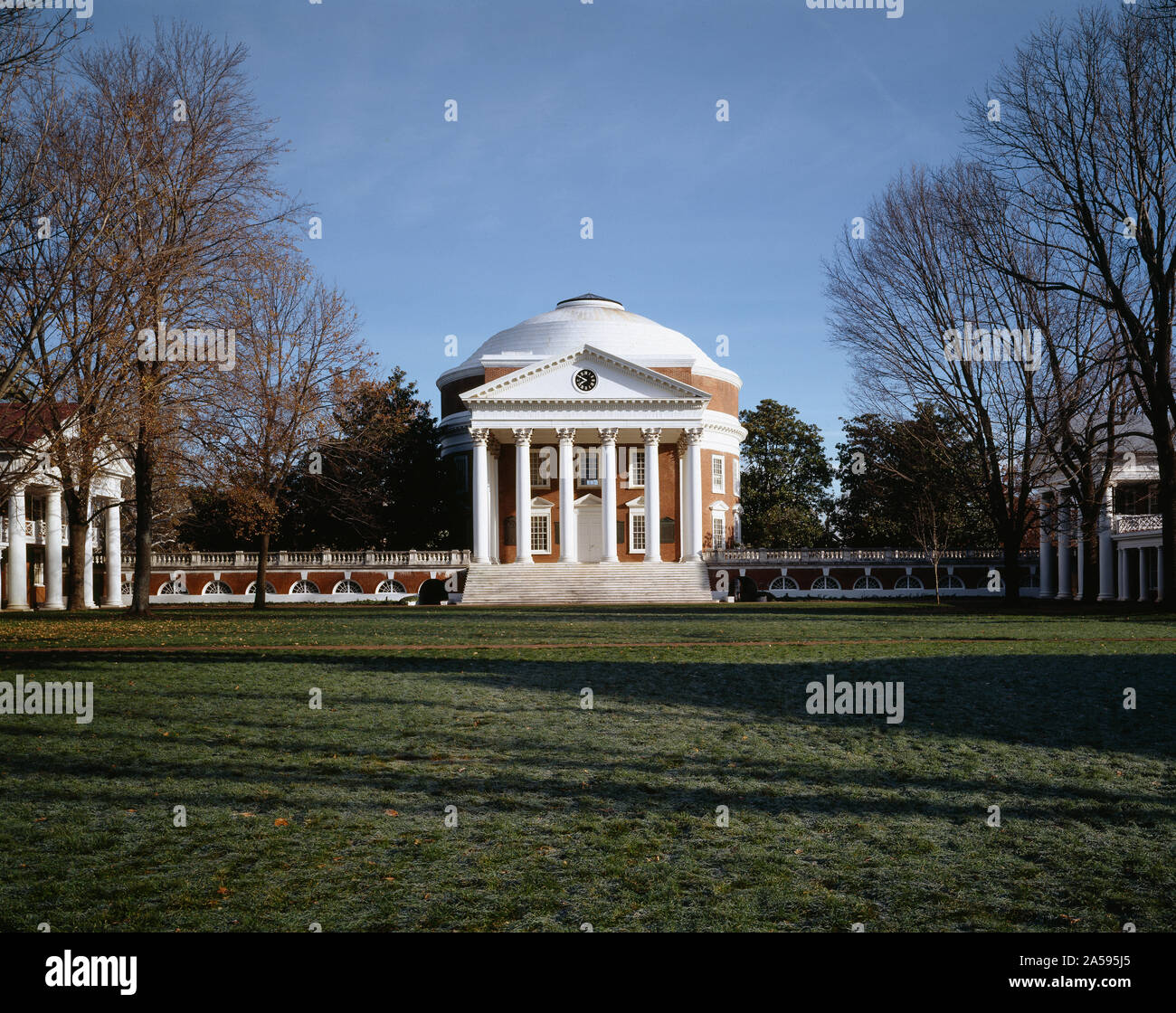 Charlottesville rotunda hi-res stock photography and images - Alamy