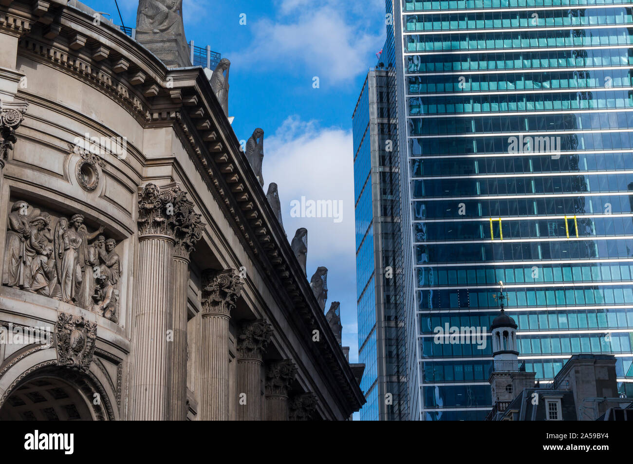Spectacular Space in Iconic Office Buildings in London. London modern ...