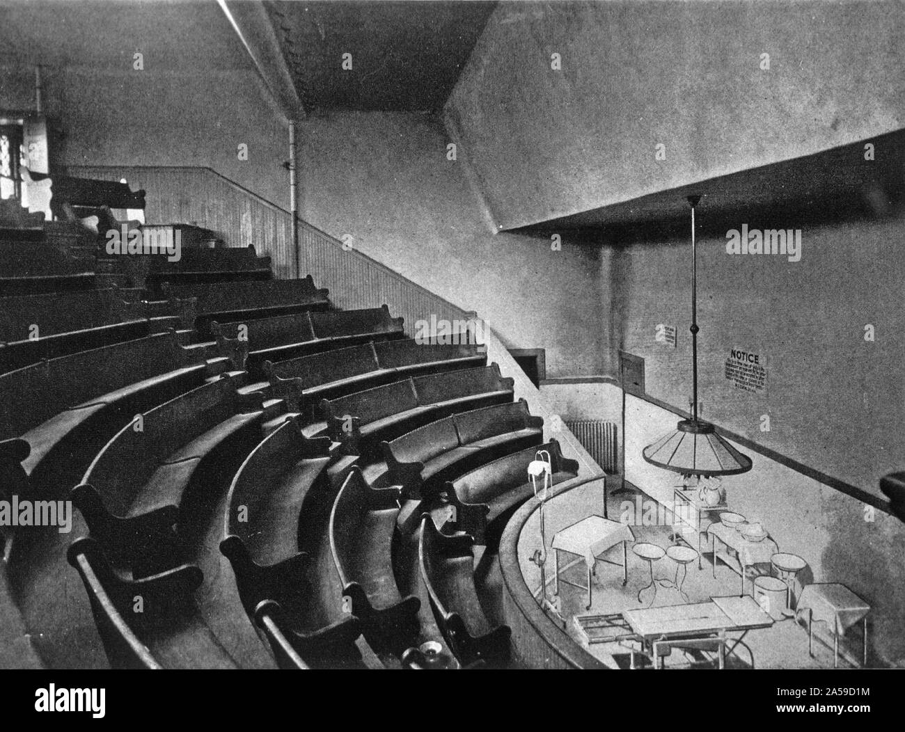 Marble wainscoting hi-res stock photography and images - Alamy