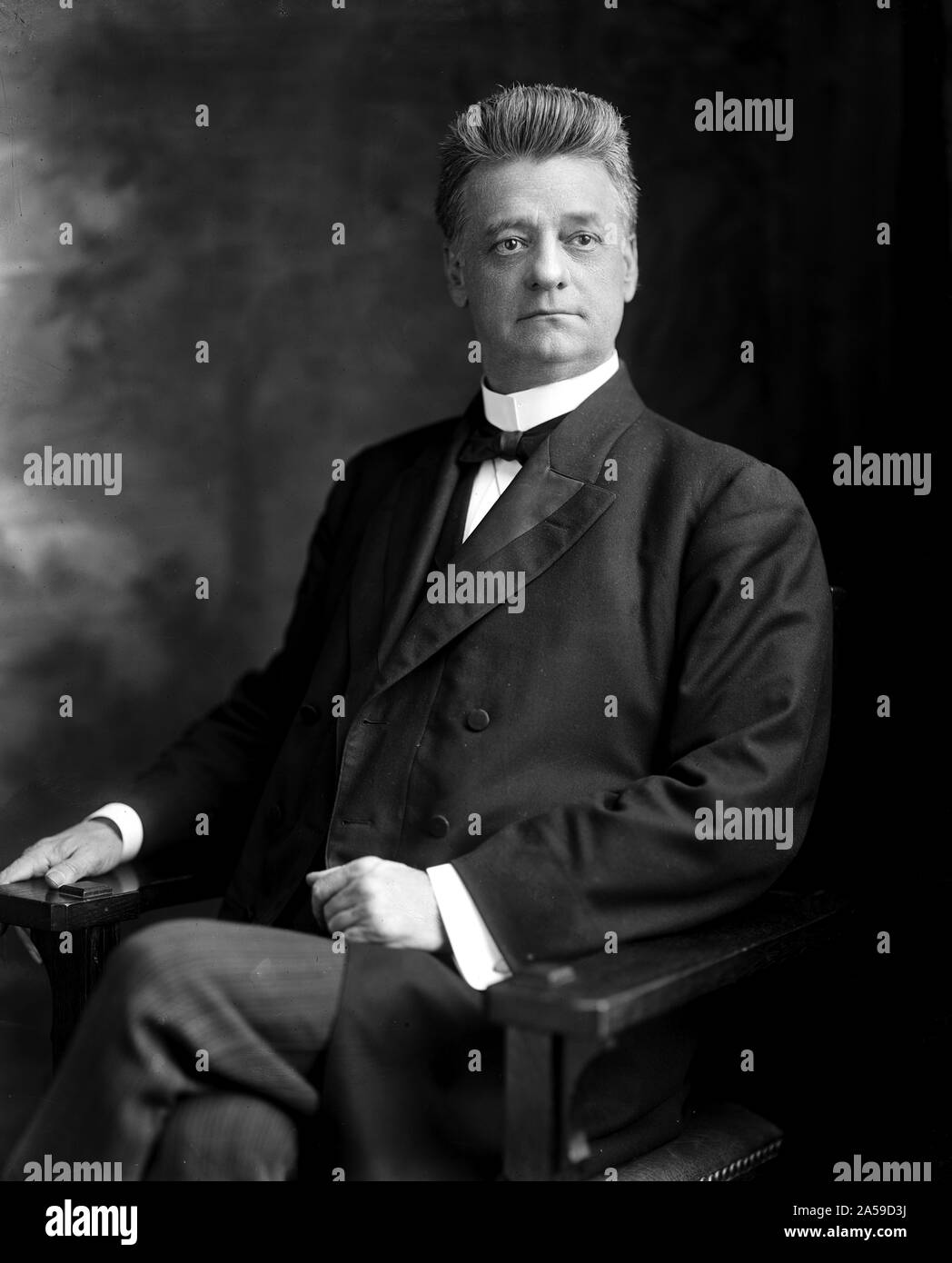 Robert la follette senator hi-res stock photography and images - Alamy