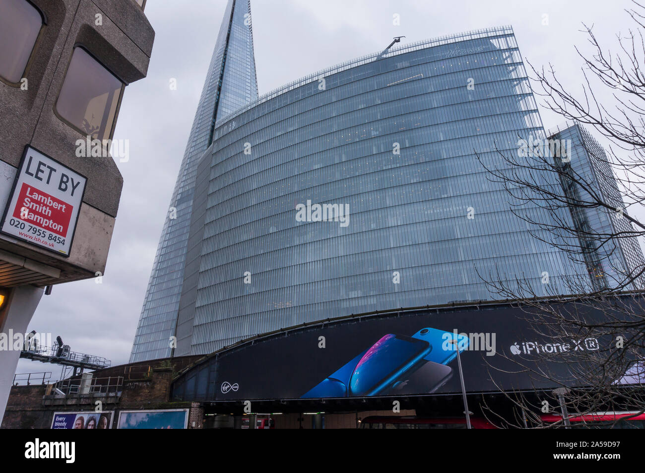Spectacular Space in Iconic Office Buildings in London. London modern ...