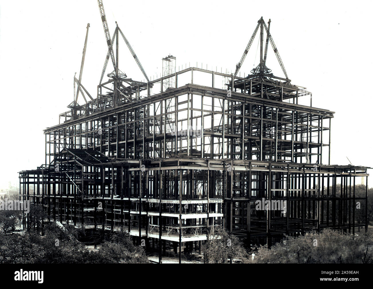 9/5/1933 Construction of the National Archives Building Stock Photo - Alamy