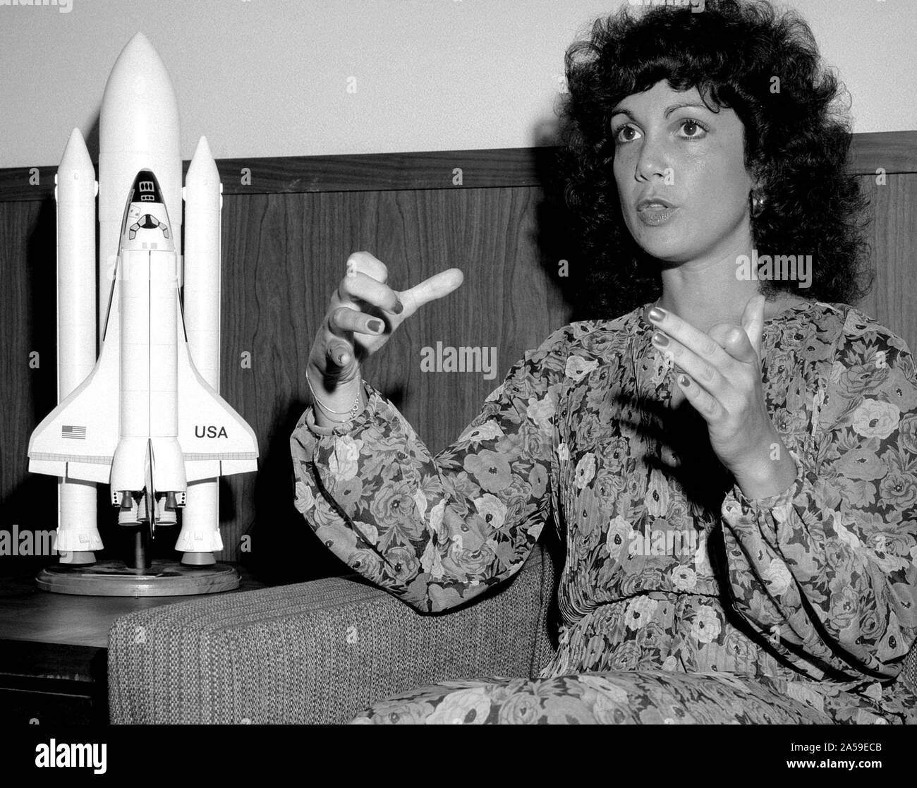 Judy resnik talking hi-res stock photography and images - Alamy