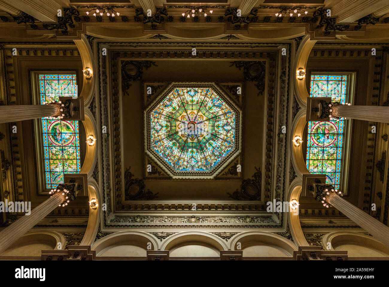 Teatro colon interior hi-res stock photography and images - Alamy
