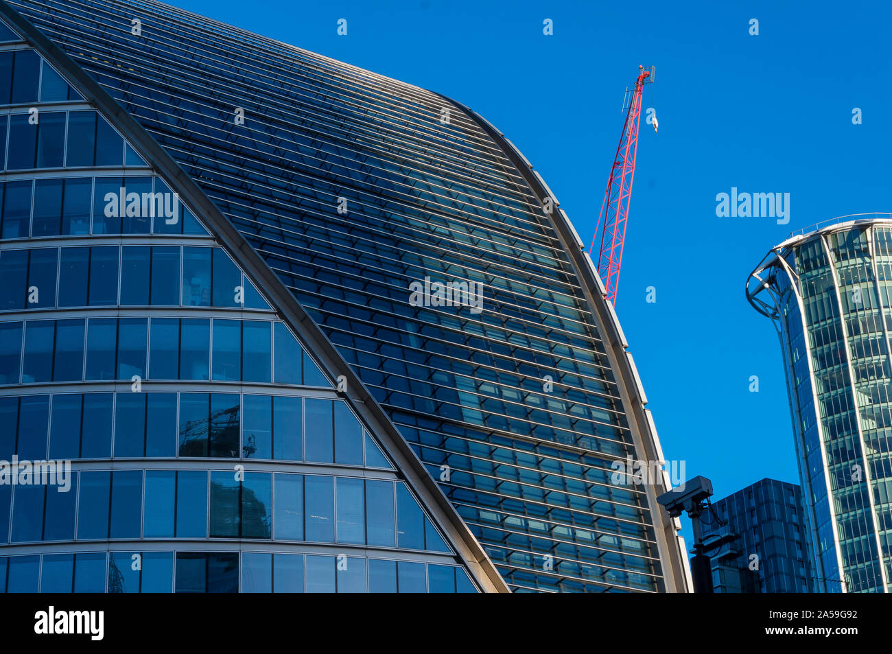 Spectacular Space in Iconic Office Buildings in London. London modern ...