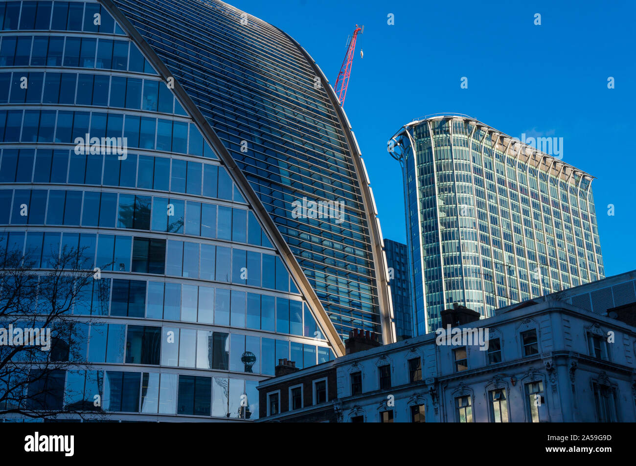 Spectacular Space in Iconic Office Buildings in London. London modern ...