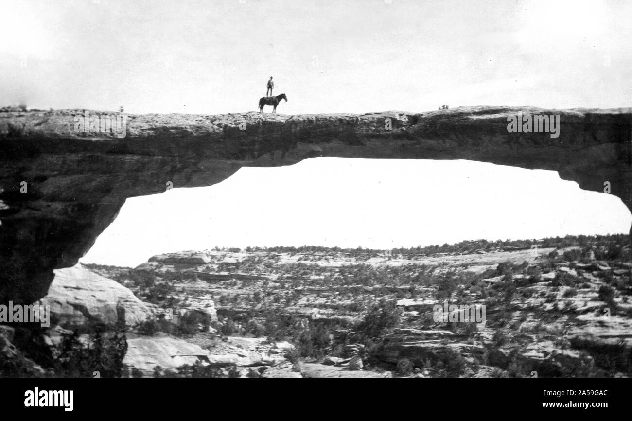 Top of natural bridge Black and White Stock Photos & Images - Alamy