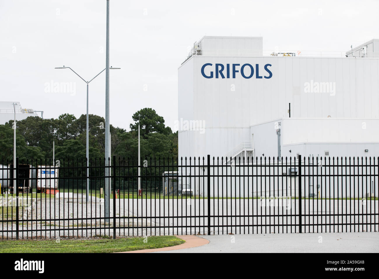 Grifols hi-res stock photography and images - Alamy