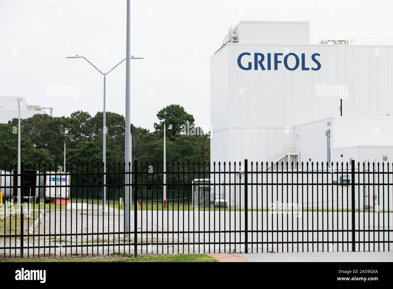 Grifols hi-res stock photography and images - Alamy