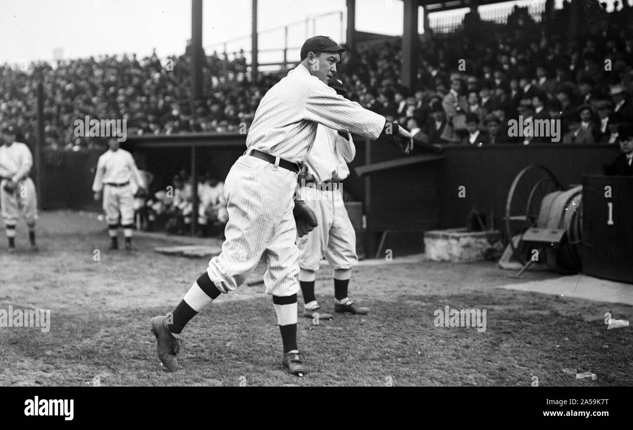 Bugs raymond hi-res stock photography and images - Alamy