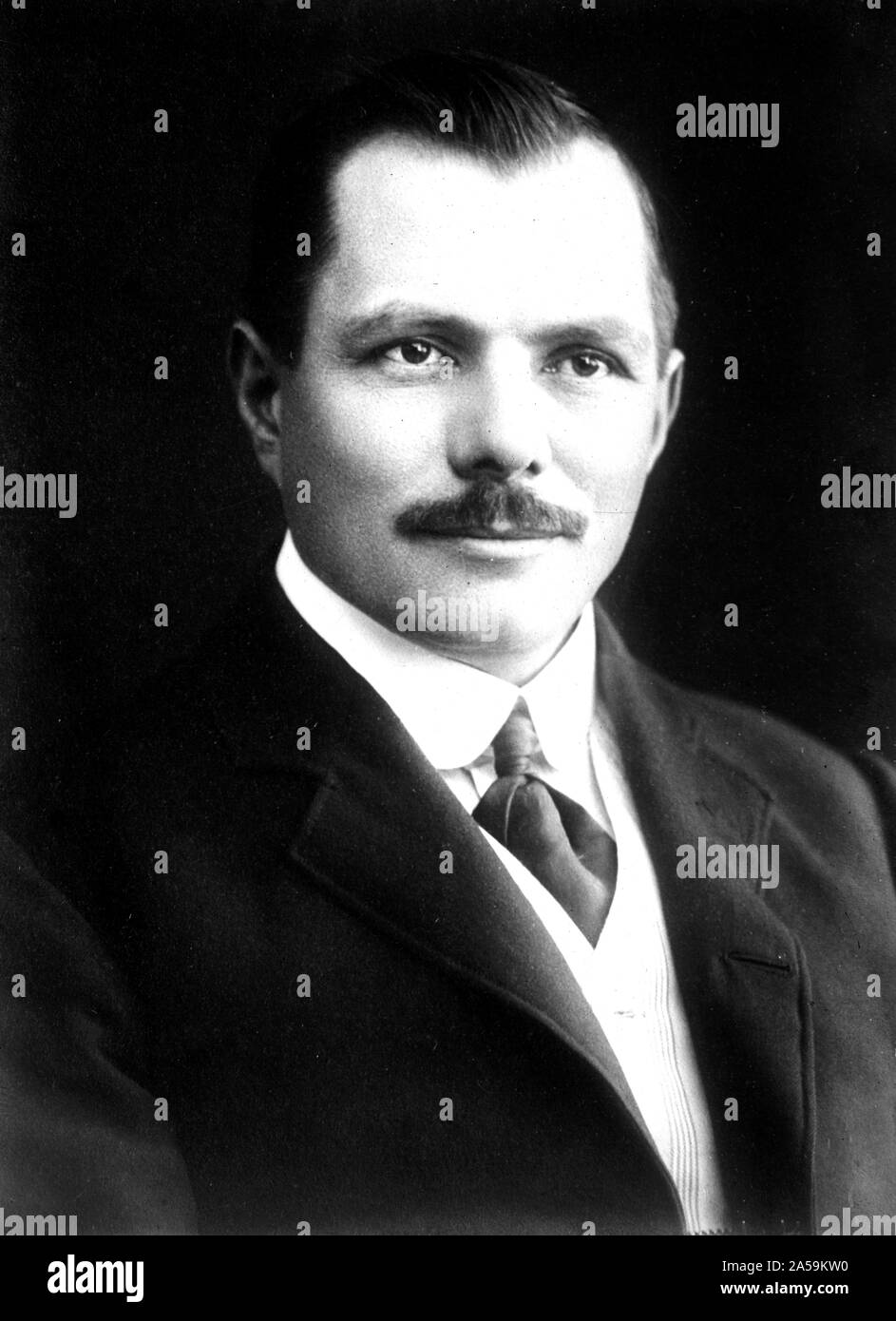 Hugh mcintosh hi-res stock photography and images - Alamy