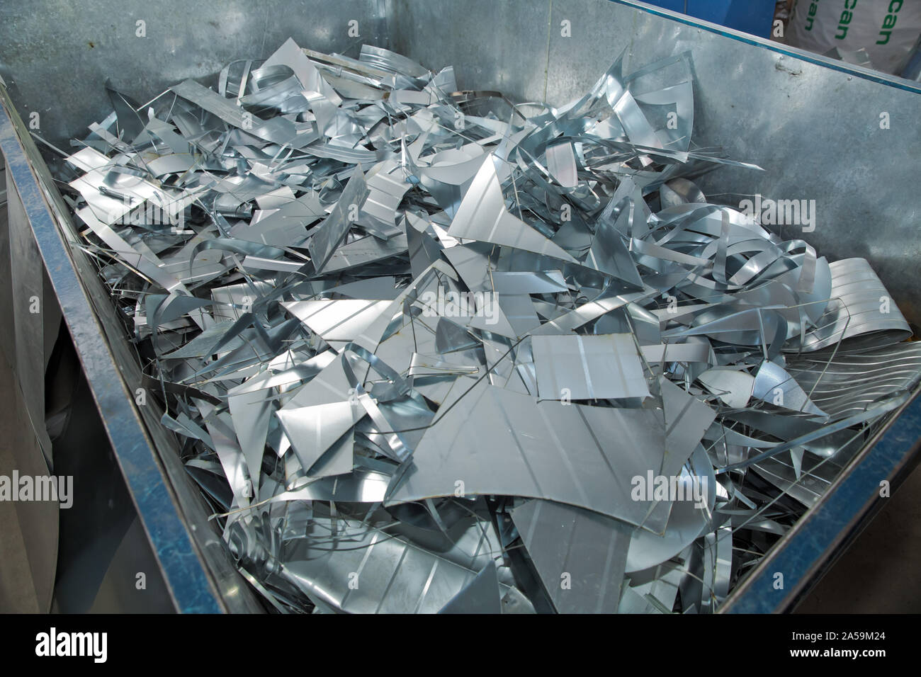Aluminum shavings hi-res stock photography and images - Alamy