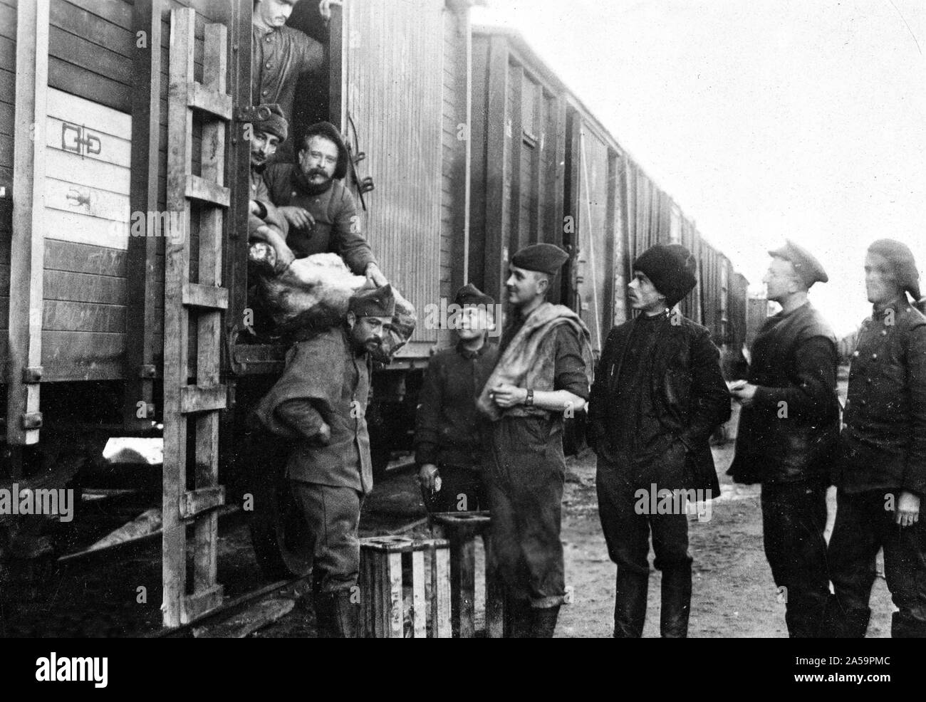 Allied troops receiving rations hi-res stock photography and images - Alamy