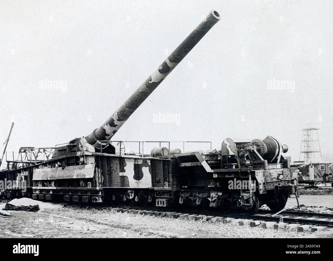 12 inch gun hi-res stock photography and images - Alamy