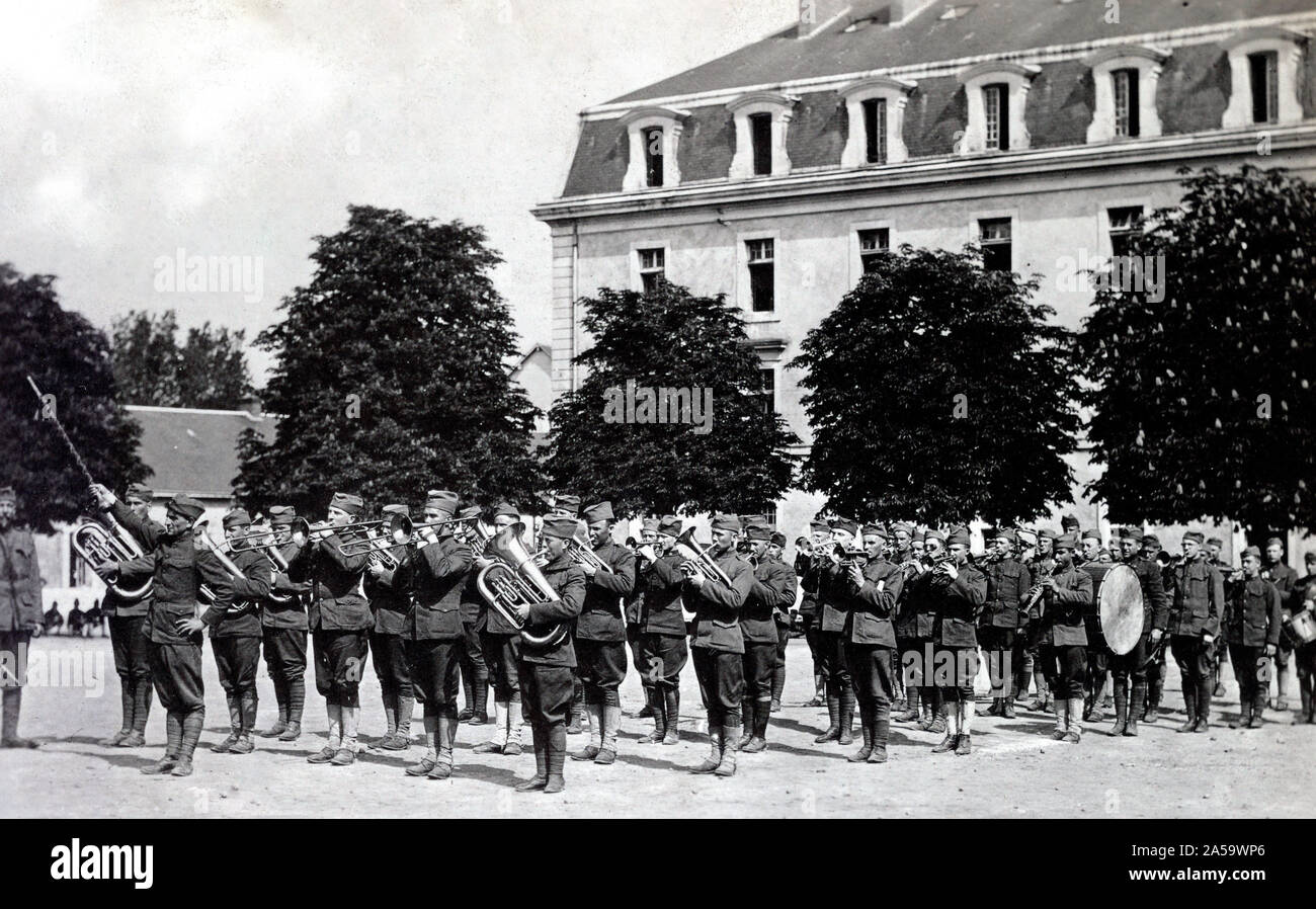 Regimental band hi-res stock photography and images - Alamy