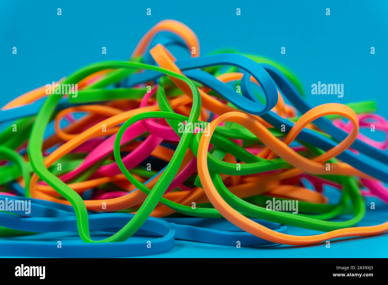 Loom bands school children hi-res stock photography and images - Alamy