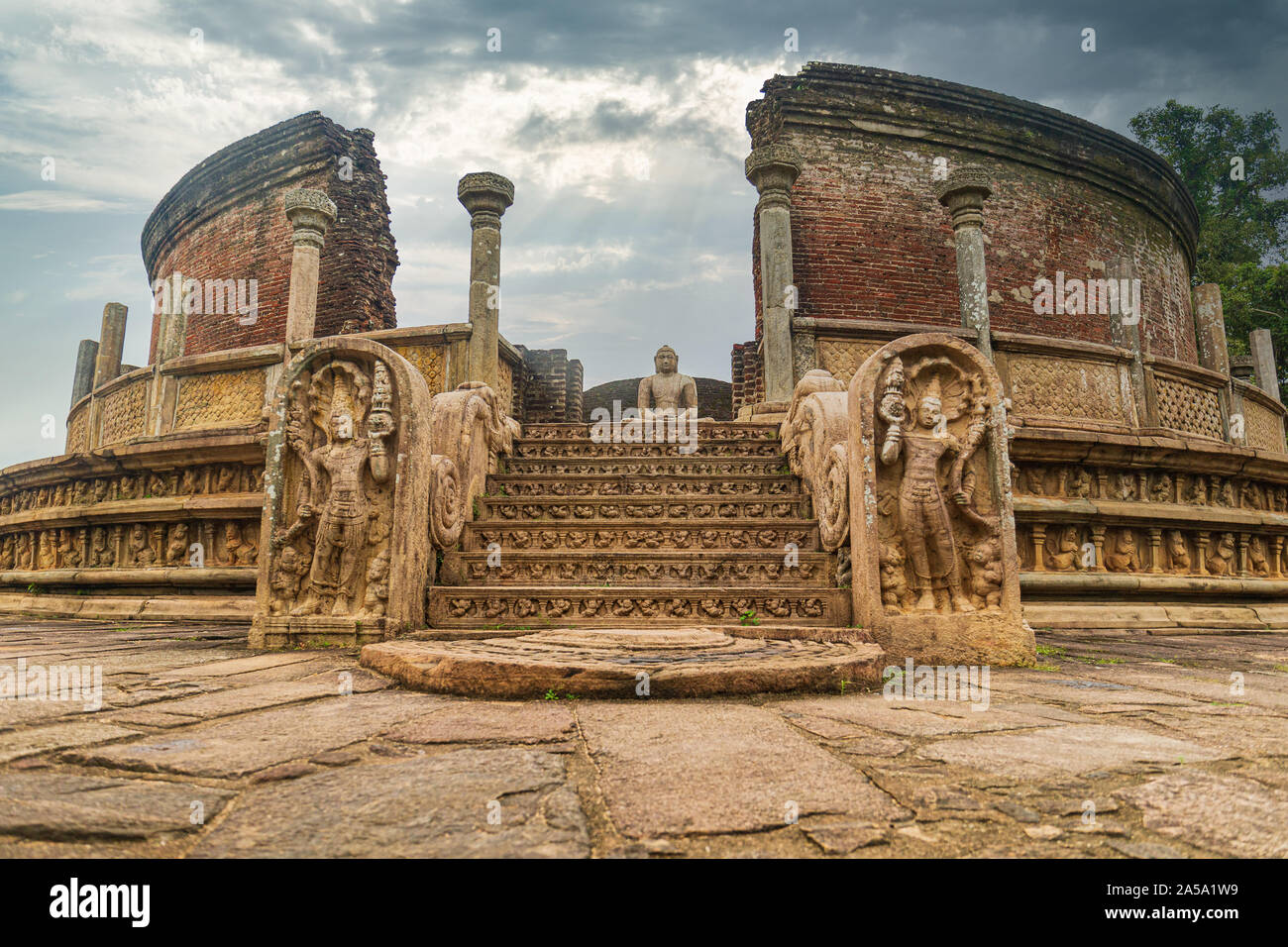 Atadage Dalada Maligaya is the house of the tooth relic of Buddha built ...