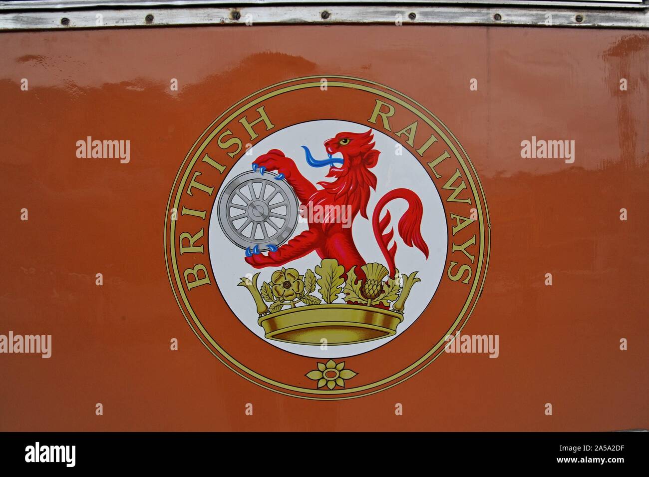 British railways emblem hi-res stock photography and images - Alamy