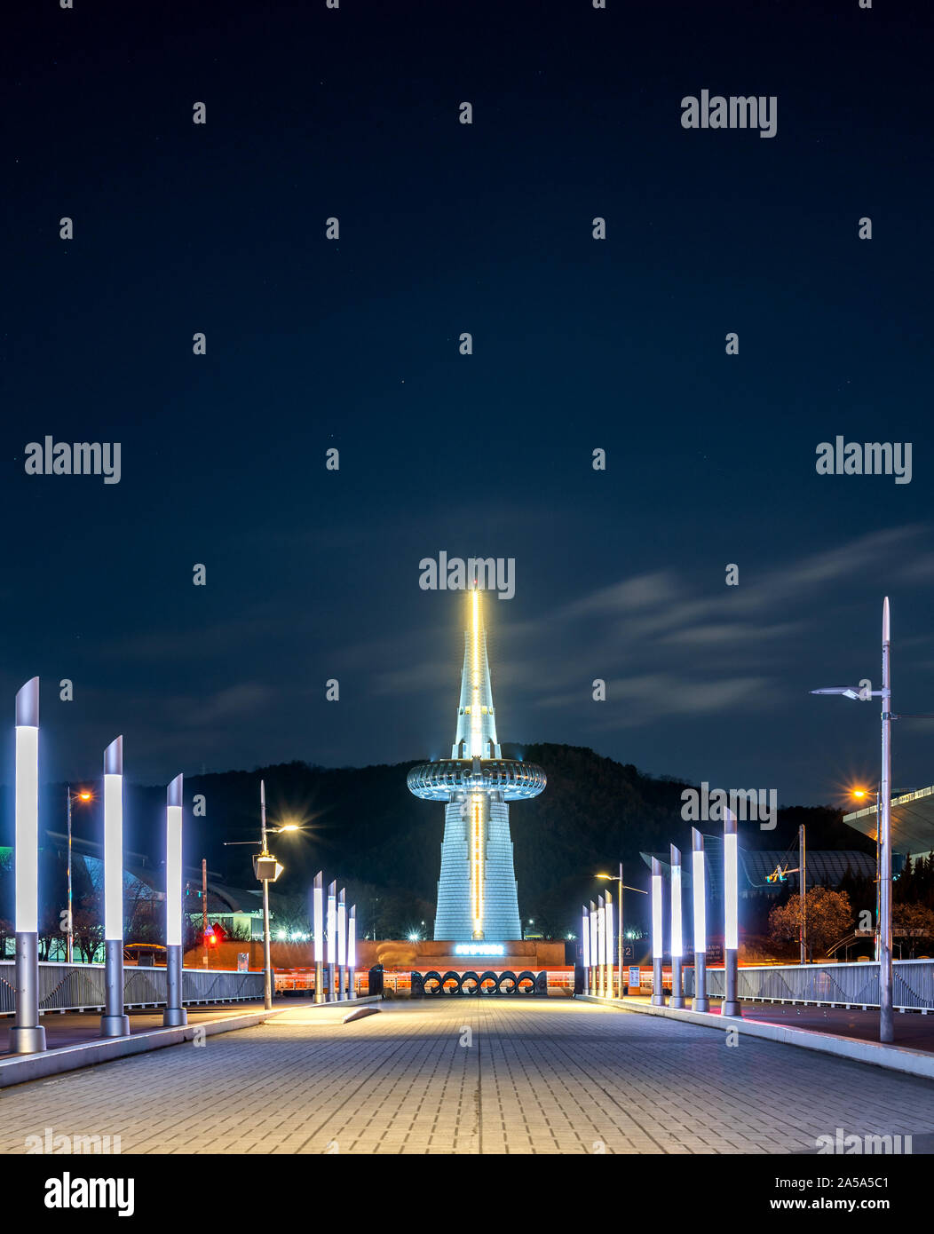 One of the landmarks of Daejeon in Korea is the Expo bridge connecting ...