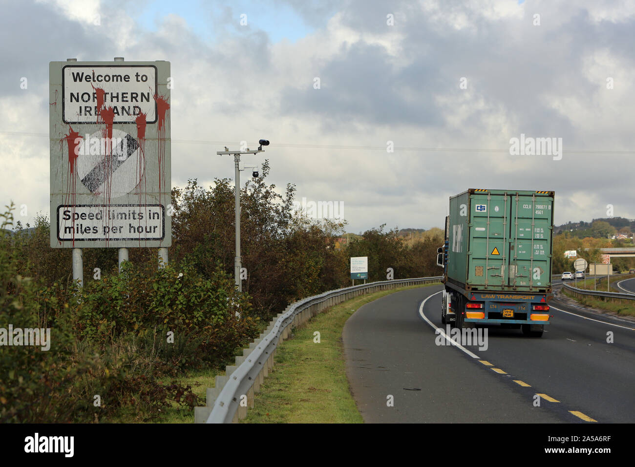 Dublin road and border hi-res stock photography and images - Alamy