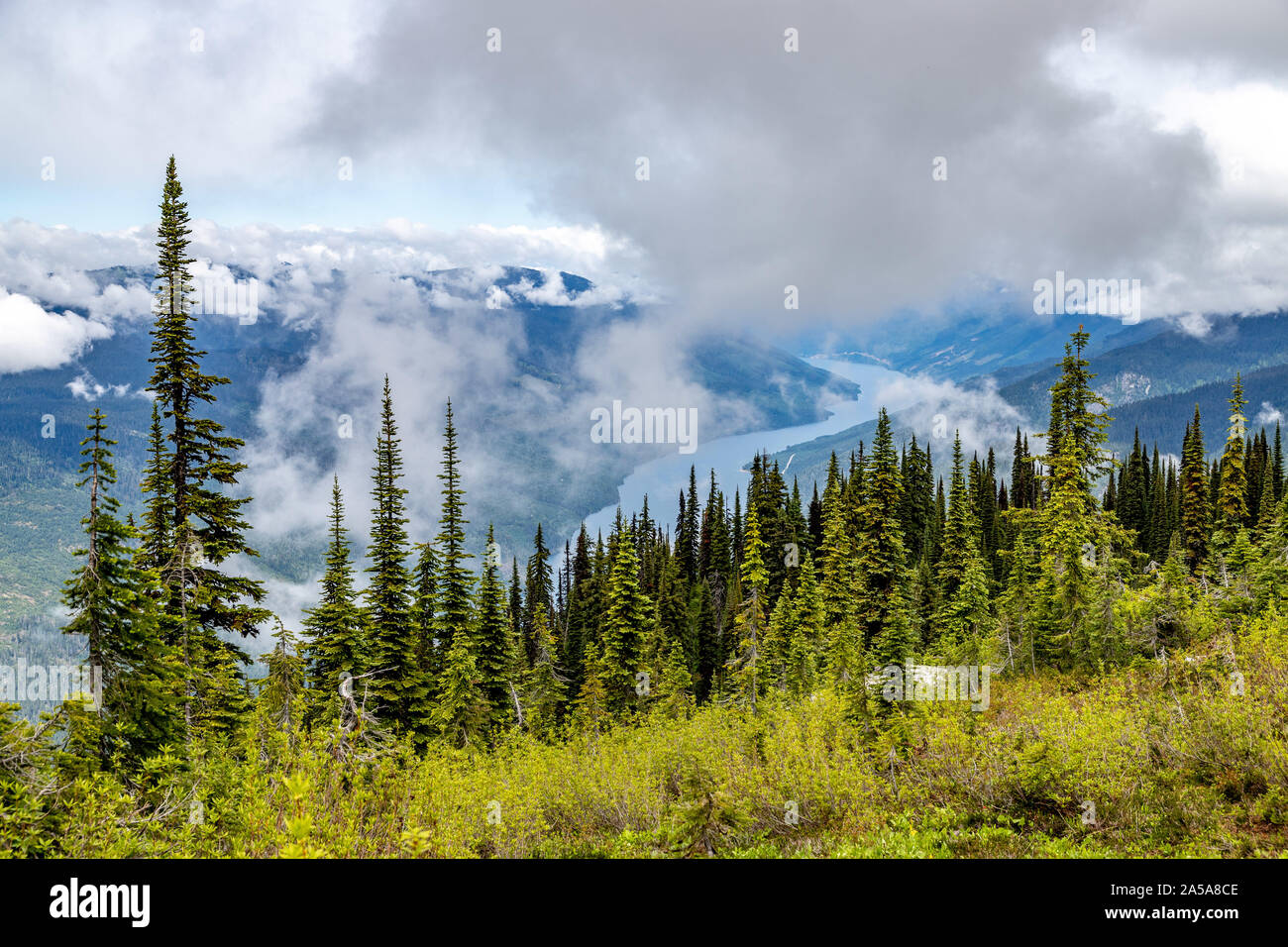 Canada nature lanscape hi-res stock photography and images - Alamy